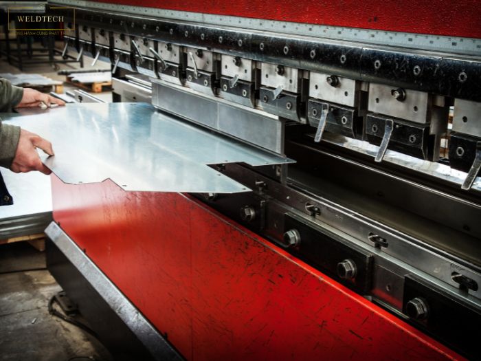 Gia công cơ khí CNC chính xác tại Weldtech Việt Nam - Weldtech Vina